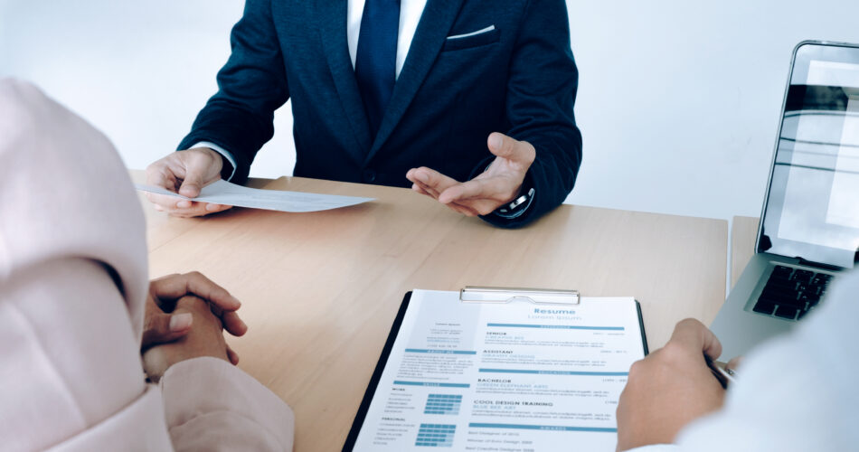 Cómo entrevistar a un profesional de tecnología - Blog Hireline